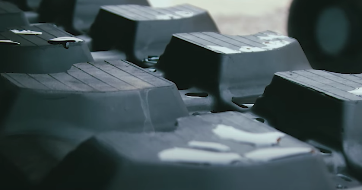 Construction tracks basics: 9 questions to master rubber… | Camso